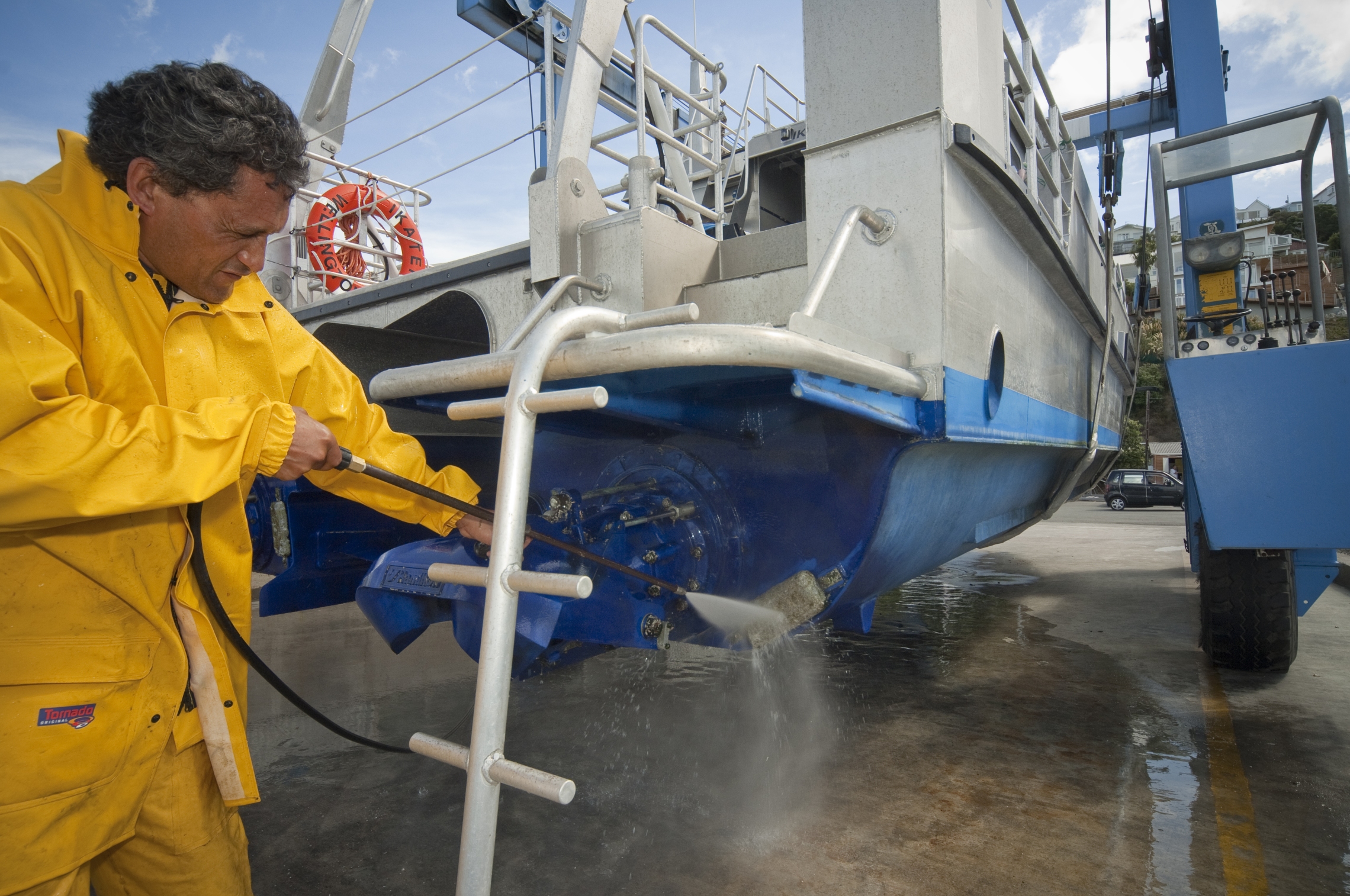 Brian Parata cleaning NIWA Ikatere | Earth Sciences New Zealand | NIWA