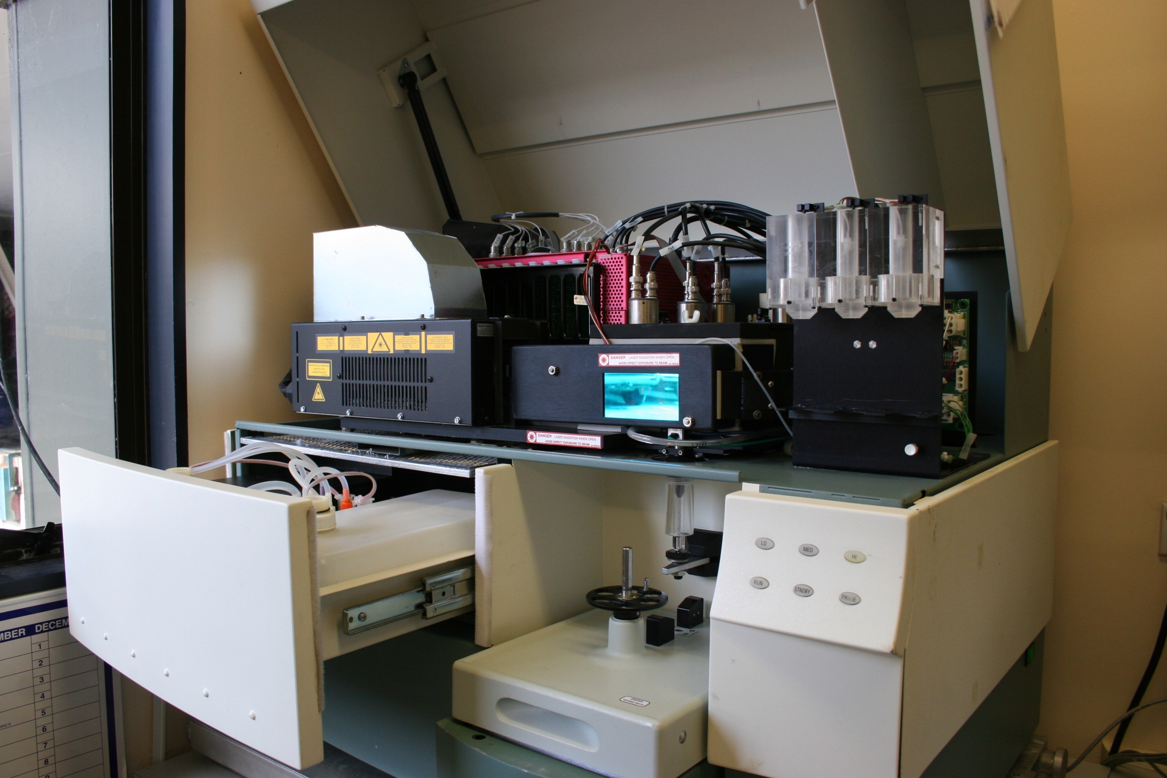 NIWA's FACSCalibur flow cytometer | Earth Sciences New Zealand | NIWA